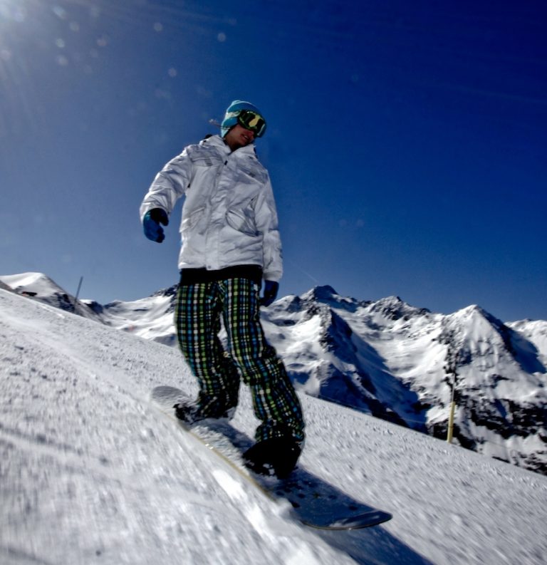 Peyragudes capitale du snowboard en Mars ! – Publicimes Actus Montagne
